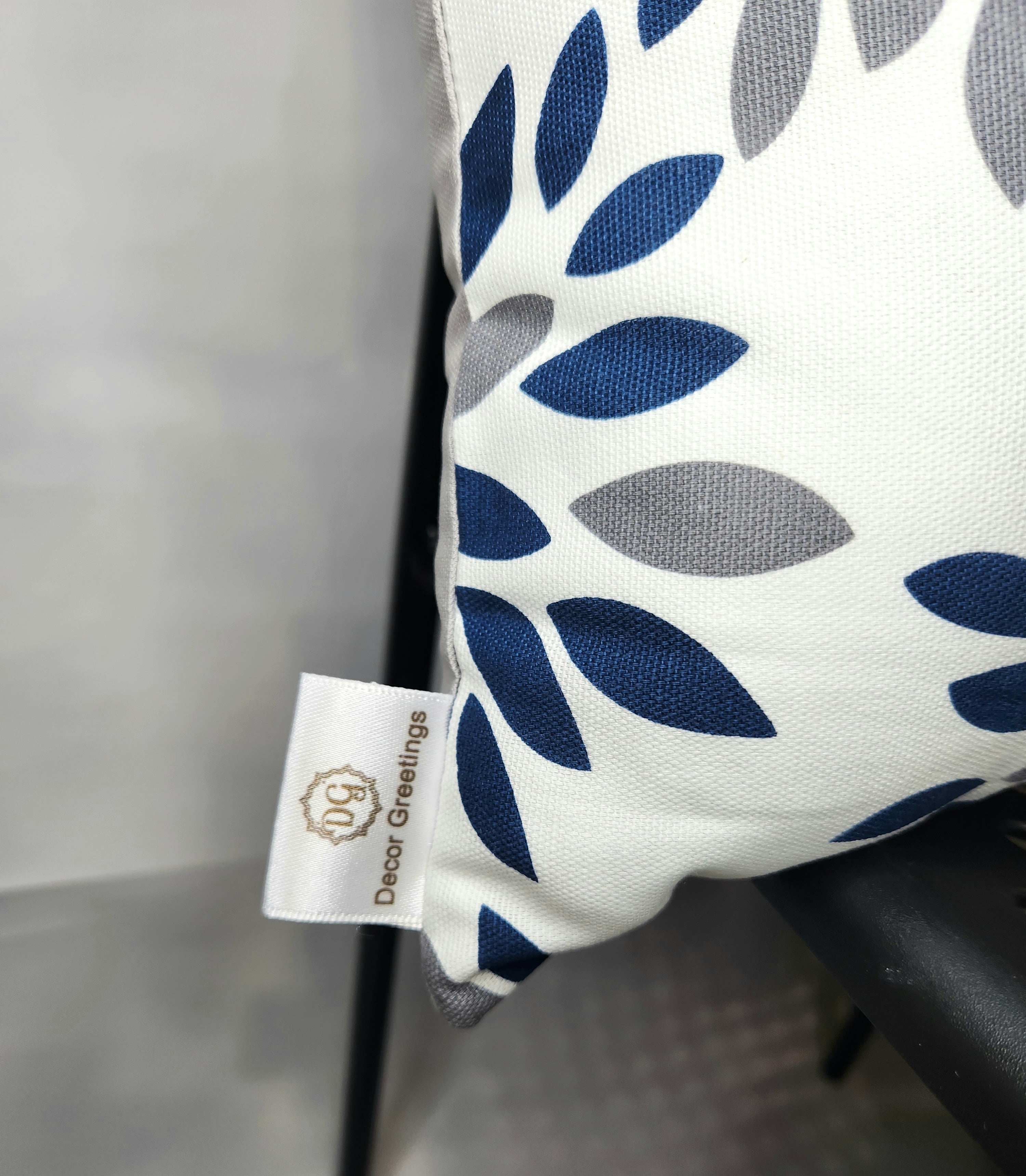 Bloom Burst Pillow– Decor Greetings